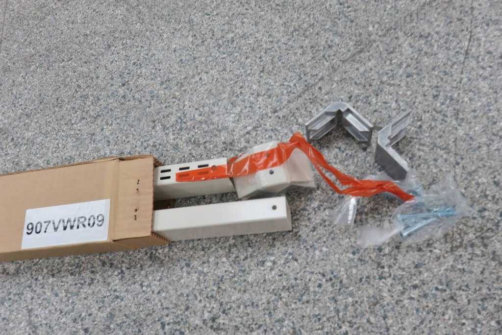 C Leg Science Lab Table - The Lab World Group