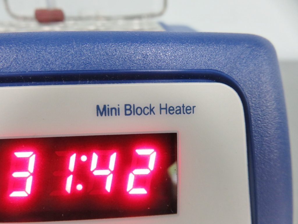 VWR Mini Block Heater - The Lab World Group