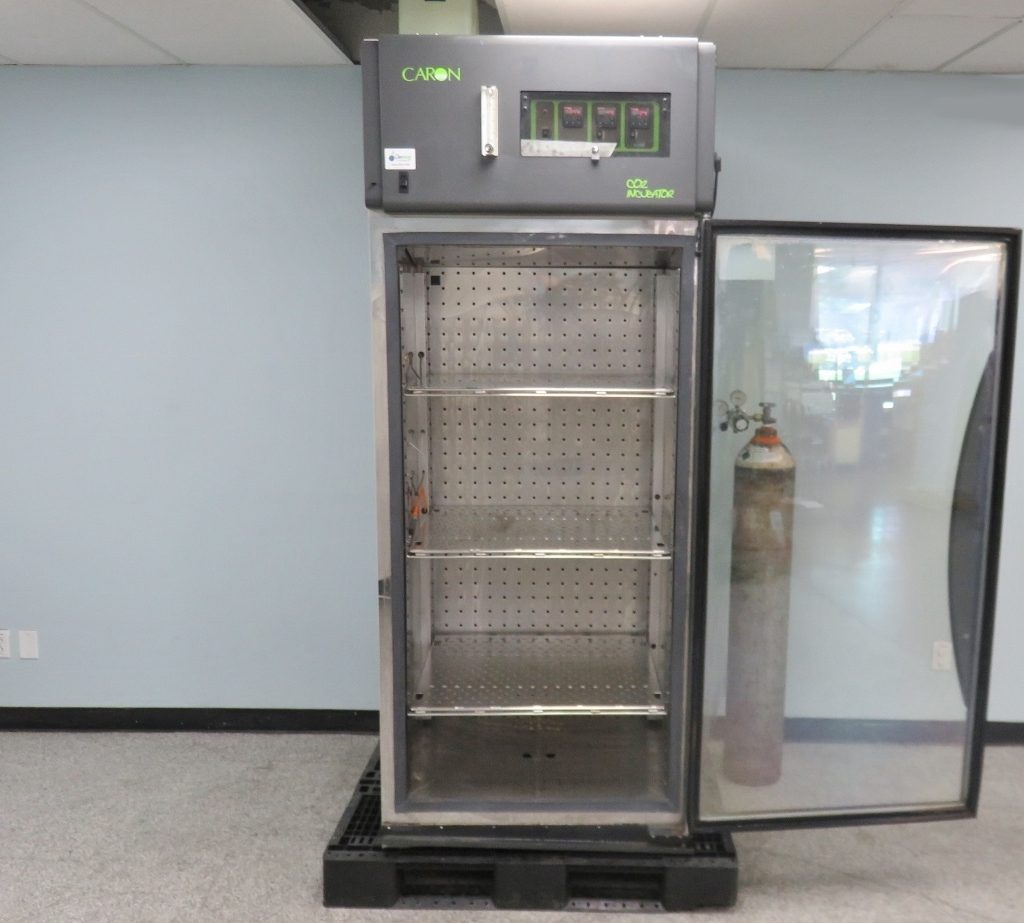 Caron CO2 Incubator - Reach In - The Lab World Group