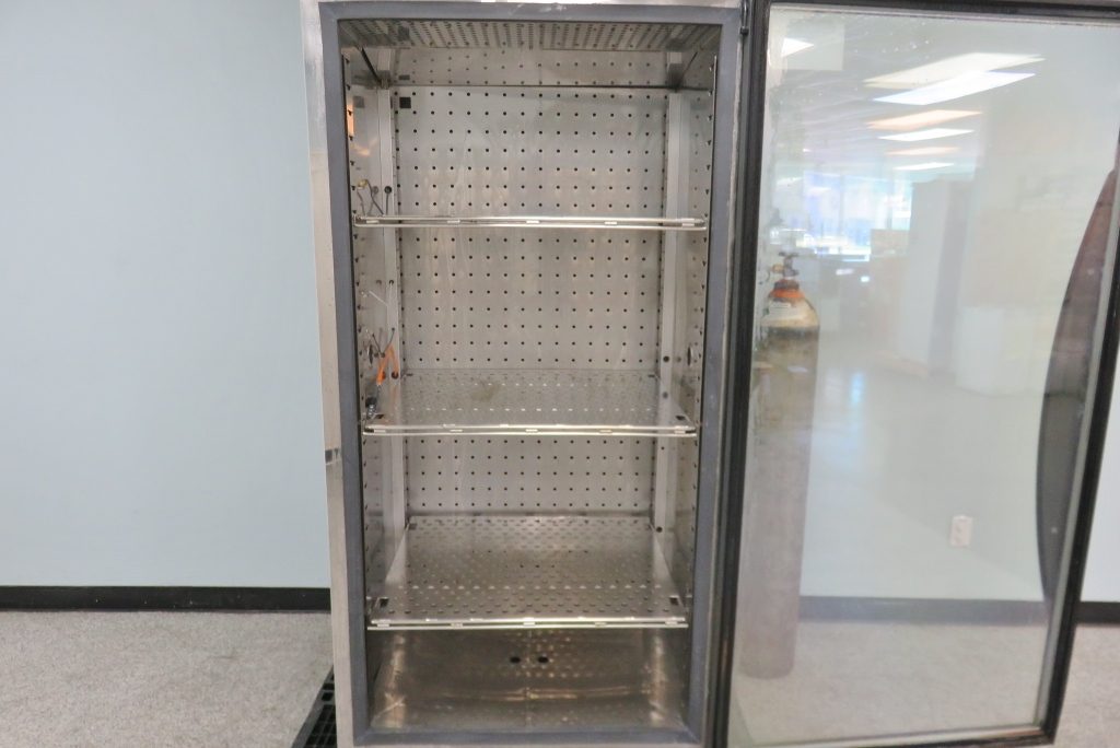 Caron CO2 Incubator - Reach In - The Lab World Group