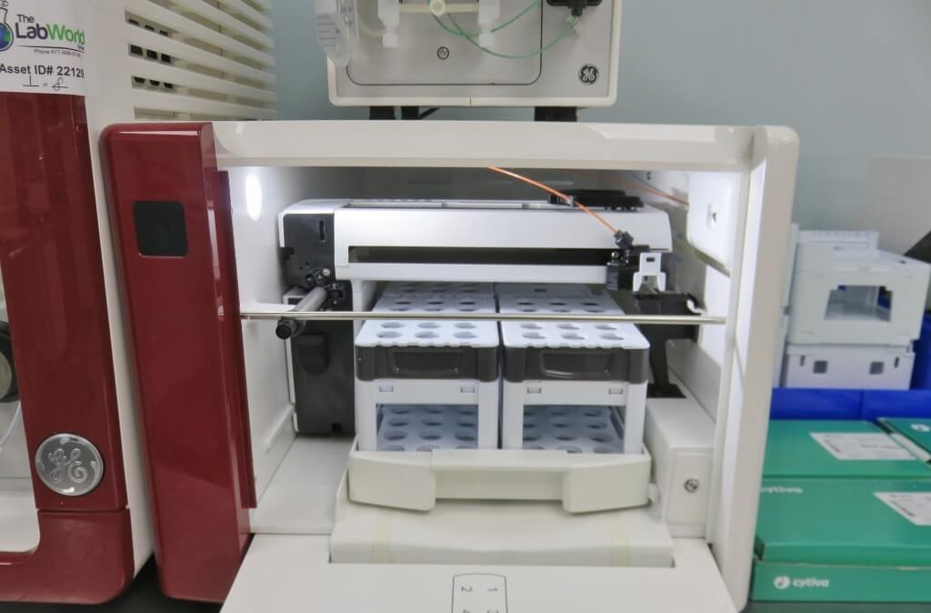AKTA Pure 25 FPLC System - The Lab World Group