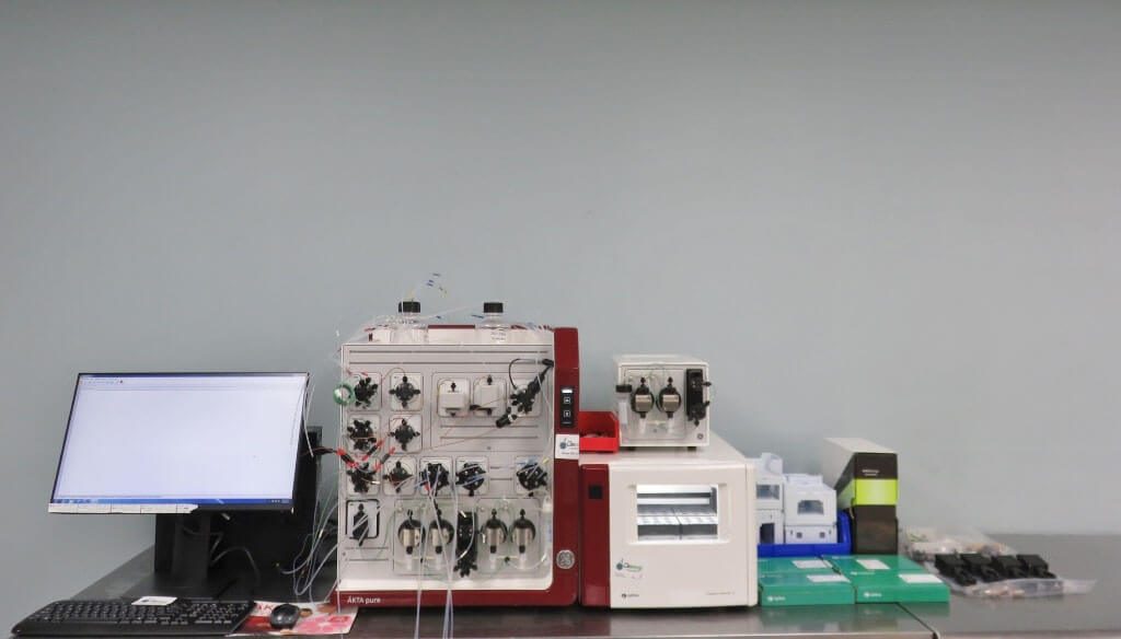AKTA Pure 25 FPLC System - The Lab World Group