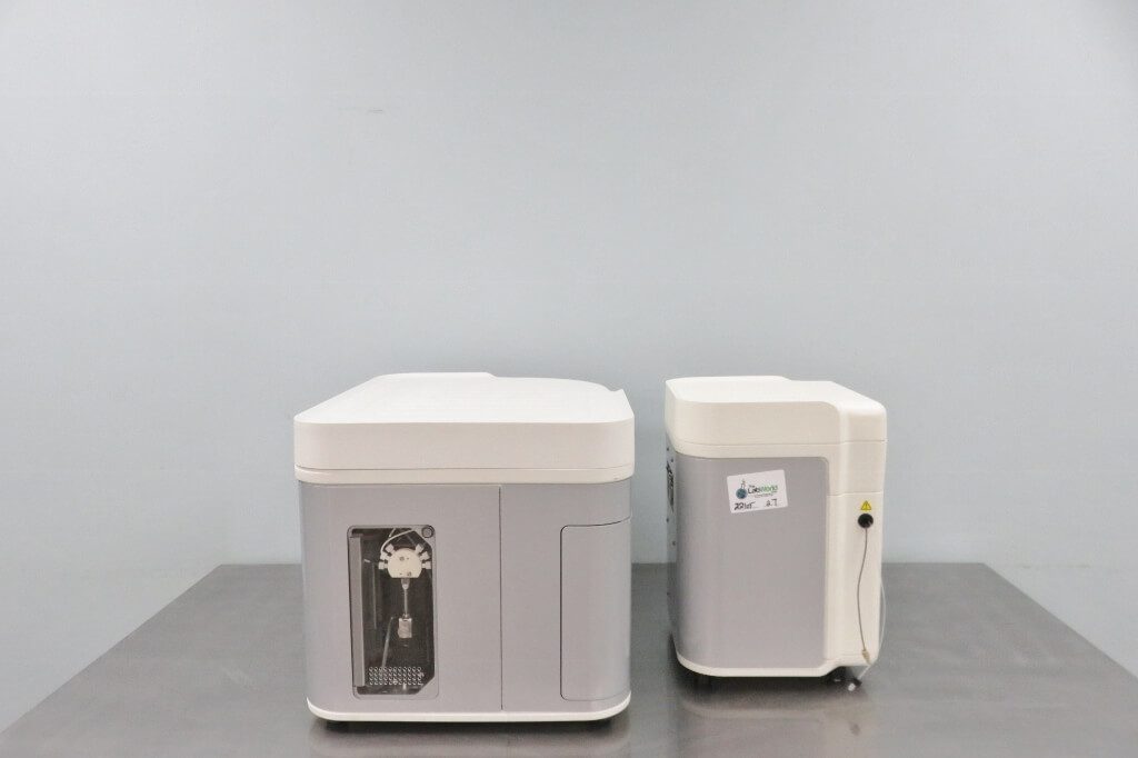 Attune NxT Flow Cytometer - The Lab World Group