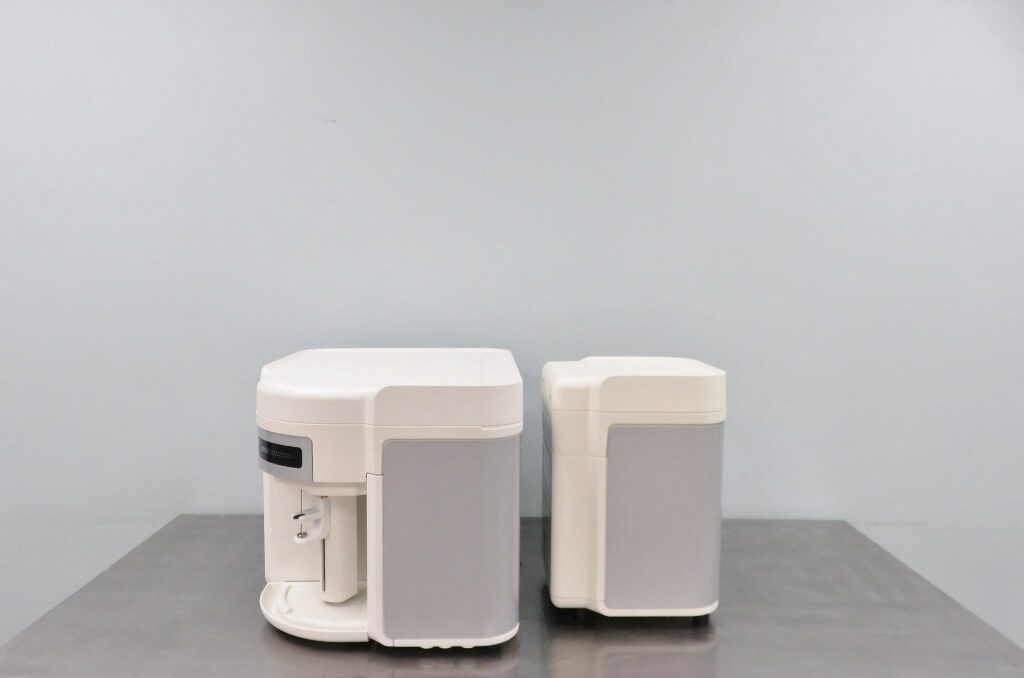 Attune NxT Flow Cytometer - The Lab World Group