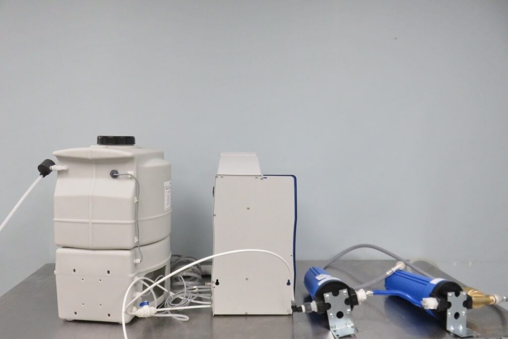 Thermo Barnstead Smart2Pure Water Purification System