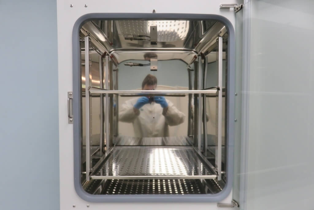 Nuaire CO2 Incubator - The Lab World Group