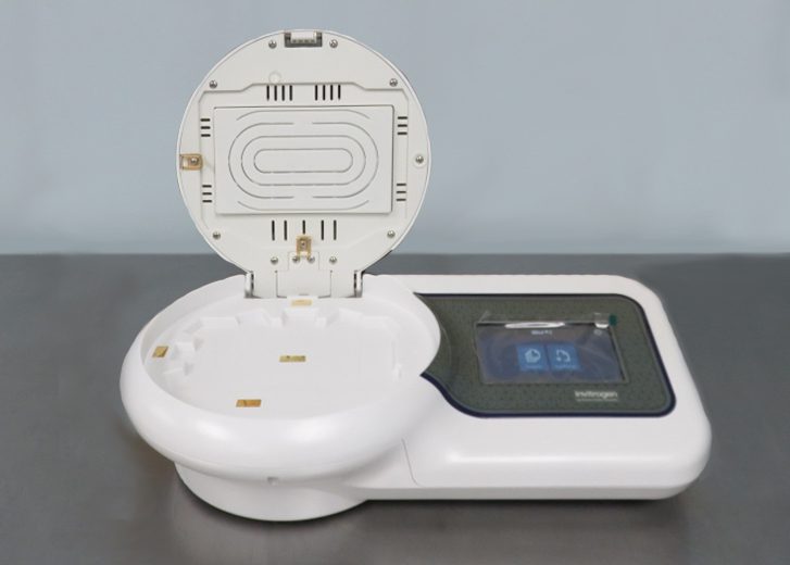 Invitrogen iBlot 2 Gel Transfer Device - The Lab World Group