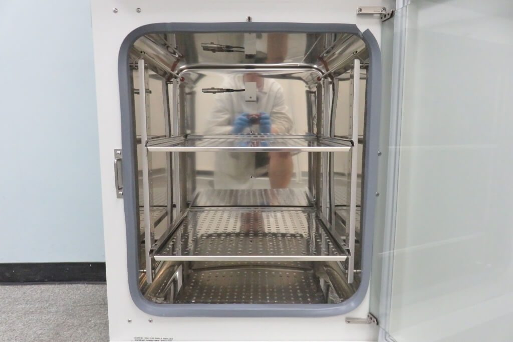 Nuaire CO2 Incubator - The Lab World Group
