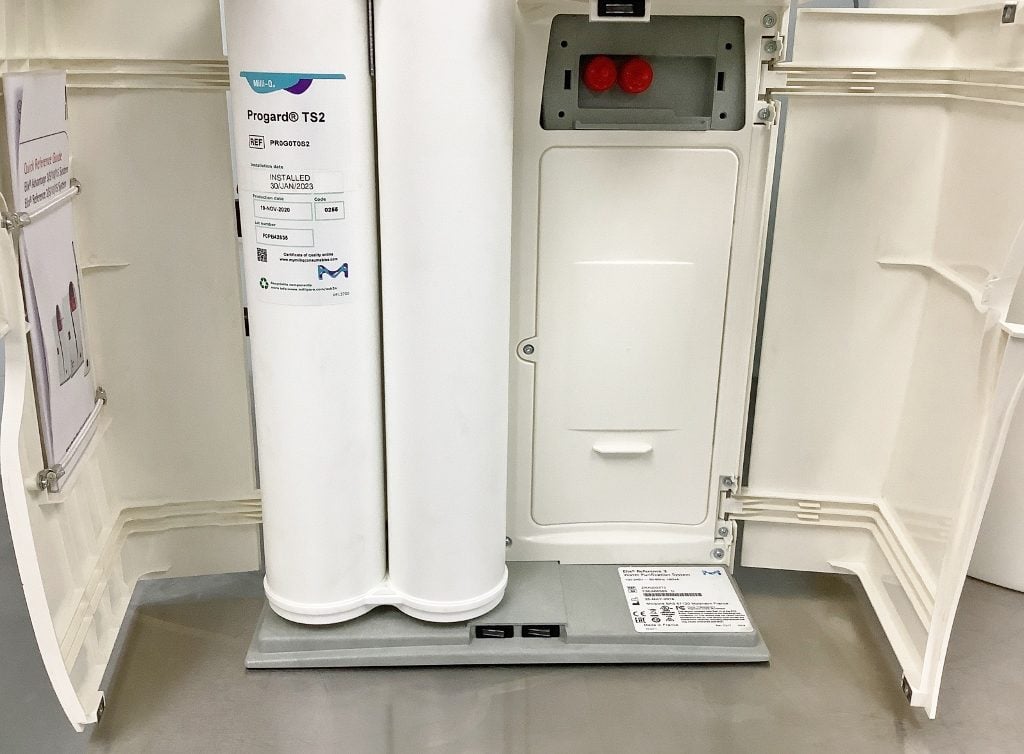 Millipore Elix Reference 3 Water Purification - The Lab World Group