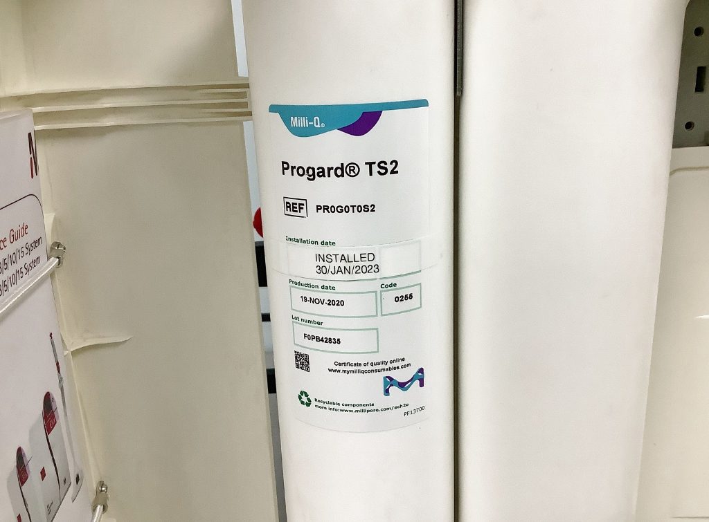 Millipore Elix Reference 3 Water Purification - The Lab World Group