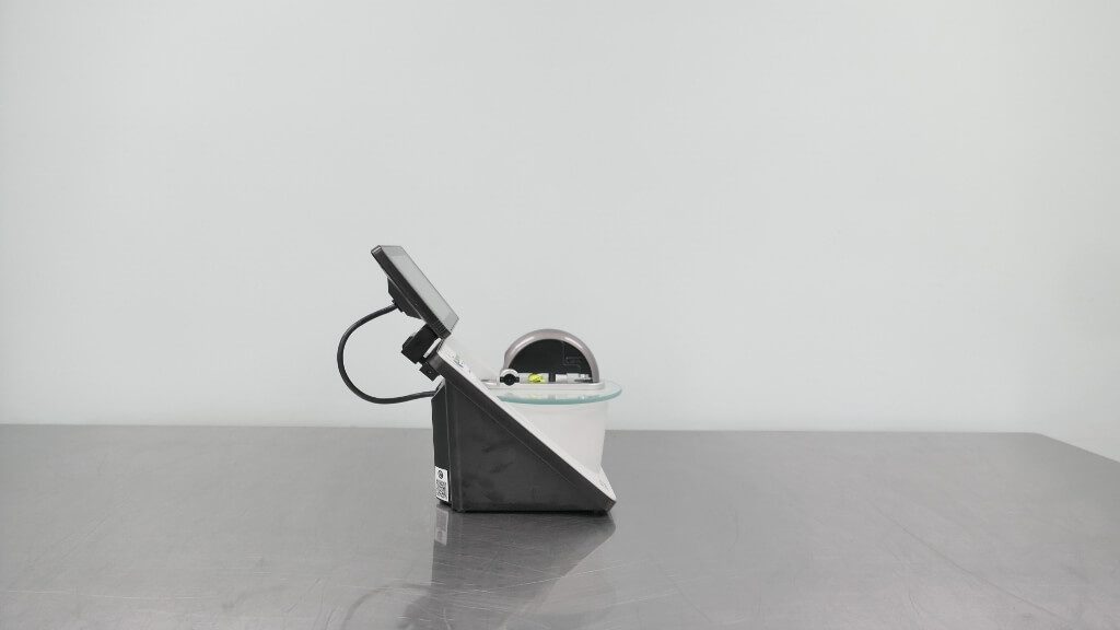 Nanodrop One Spectrophotometer - The Lab World Group