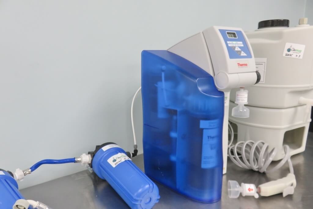 Thermo Barnstead Smart2Pure Water Purification System