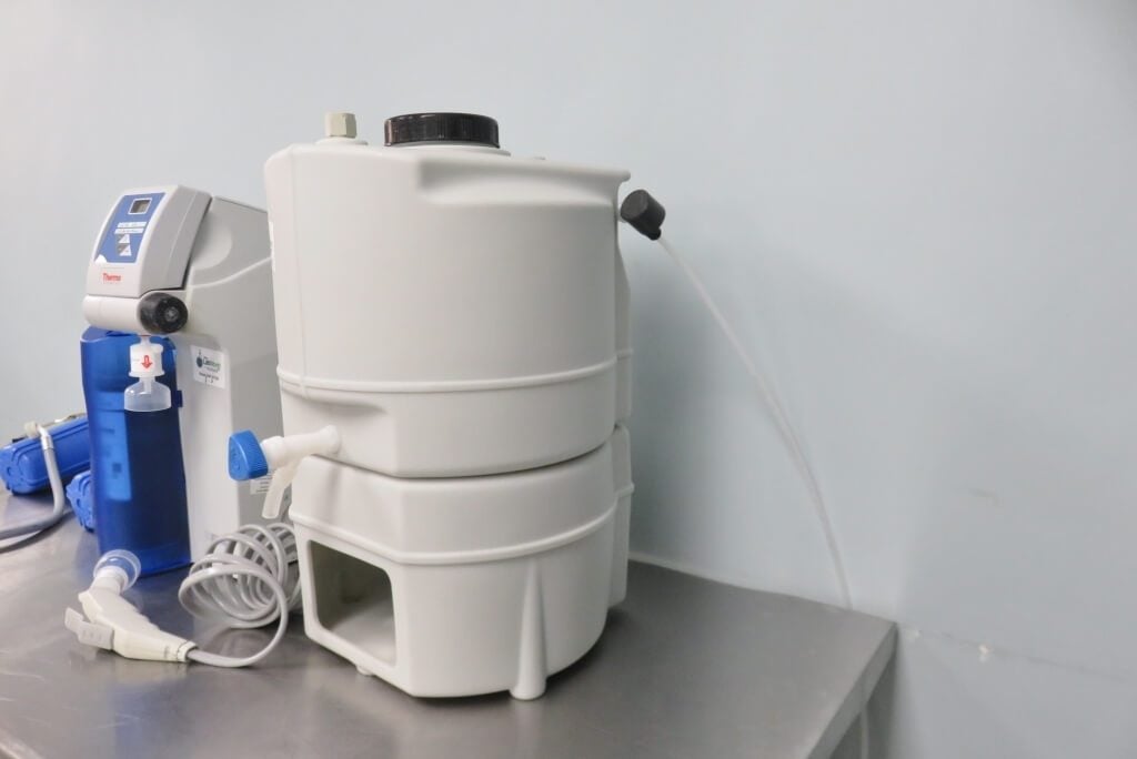 Thermo Barnstead Smart2Pure Water Purification System