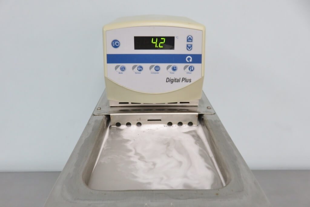 Thermo Neslab RTE 7 Recirculating Chiller