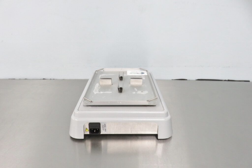 VWR Microplate Shaker - The Lab World Group