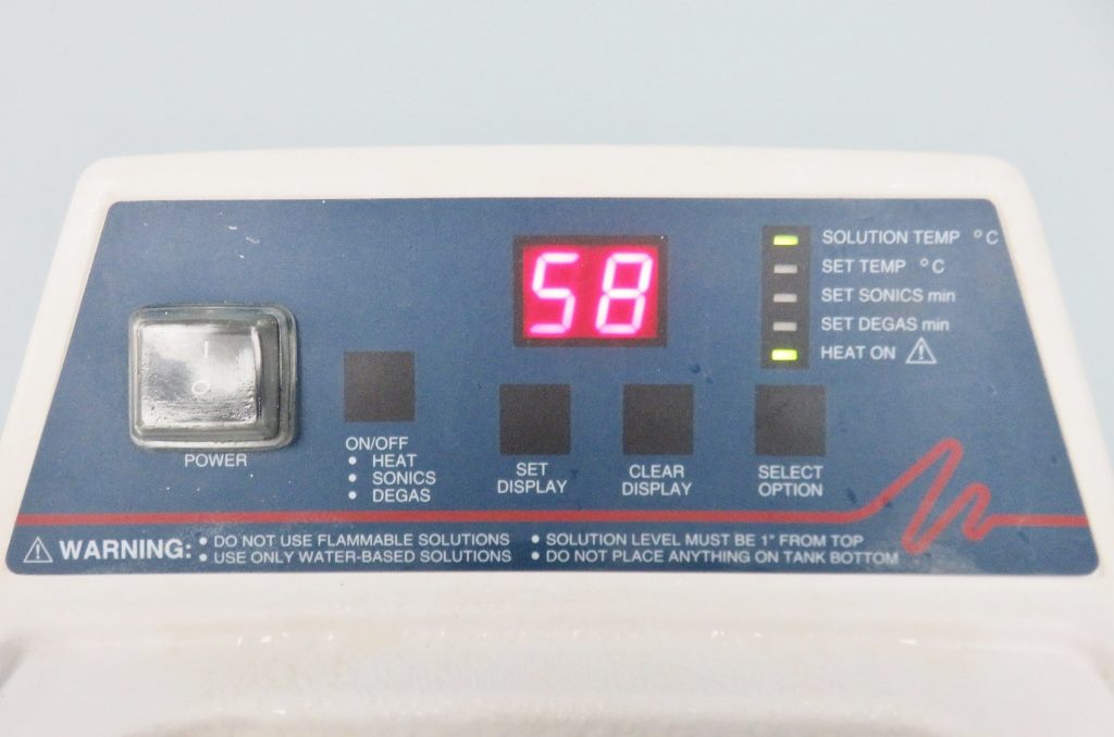 Branson Ultrasonic Cleaner 1210 - The Lab World Group