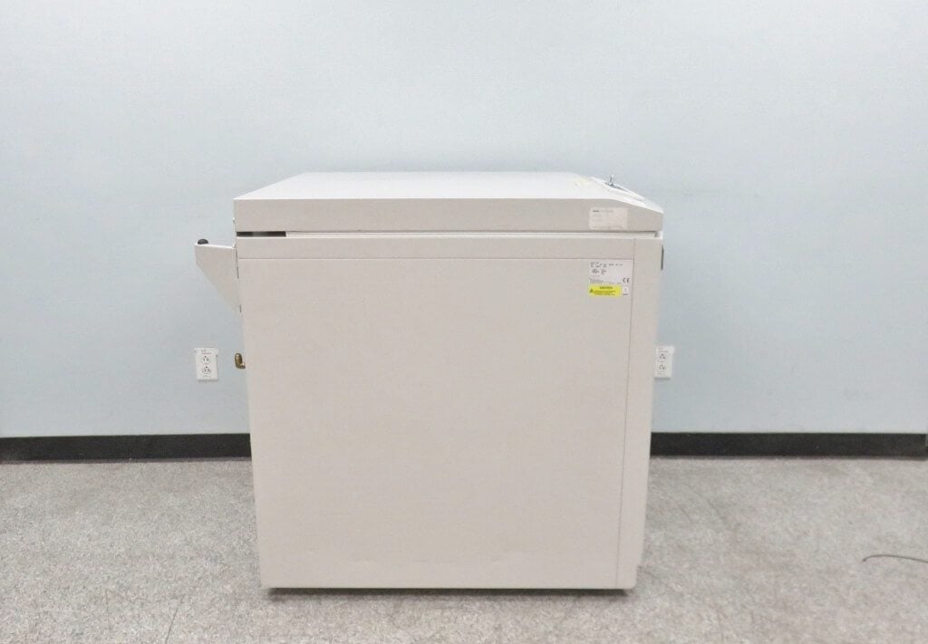 Thermo CryoPlus 3 Cryogenic Storage System