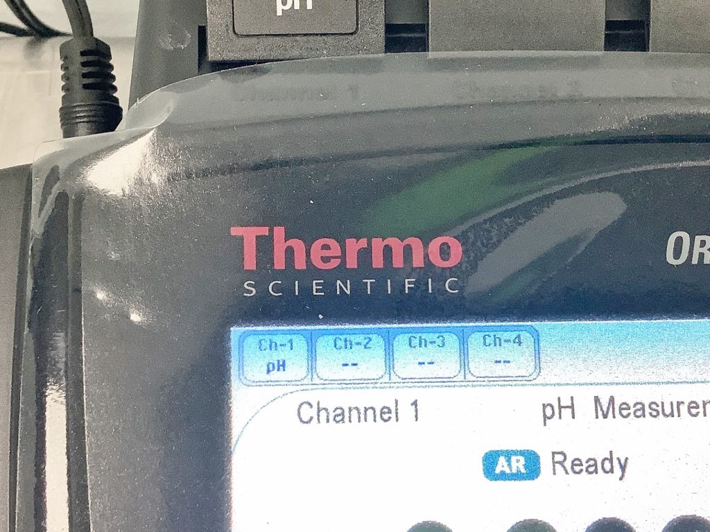 Thermo Orion Versa Star Pro Benchtop pH Meter
