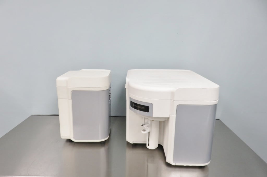 Attune NxT Flow Cytometer - 4 Laser System - The Lab World Group