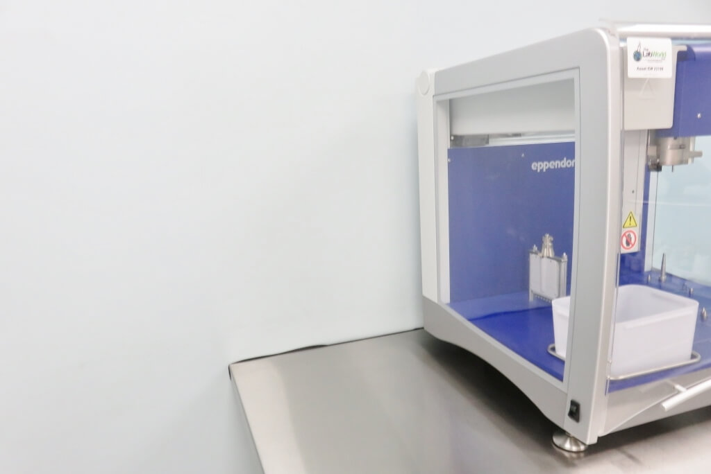 Eppendorf EpMotion 5073 Liquid Handler - The Lab World Group
