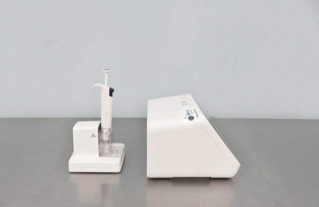 Invitrogen Neon NxT Electroporation System