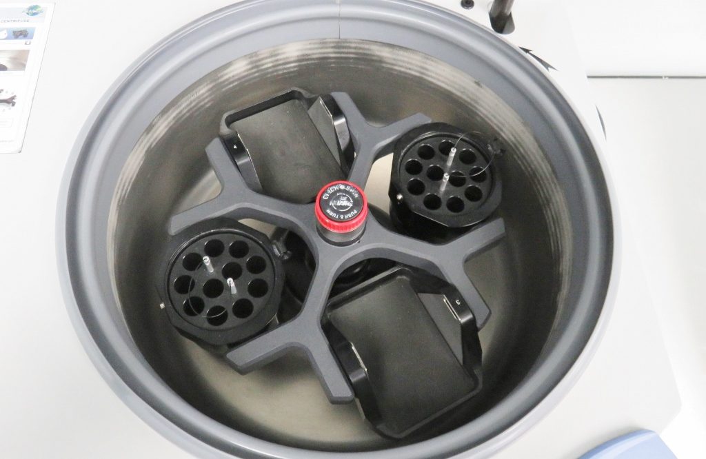 Nuaire Nuwind Refrigerated Centrifuge - The Lab World Group