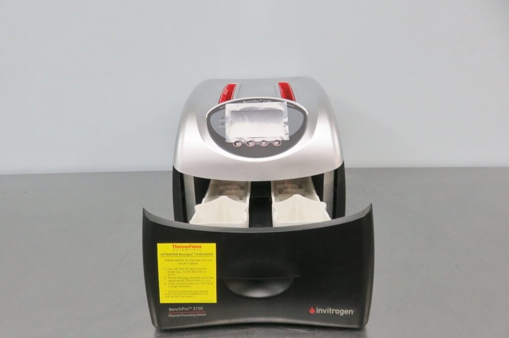 Invitrogen BenchPro 2100 Plasmid Purification System
