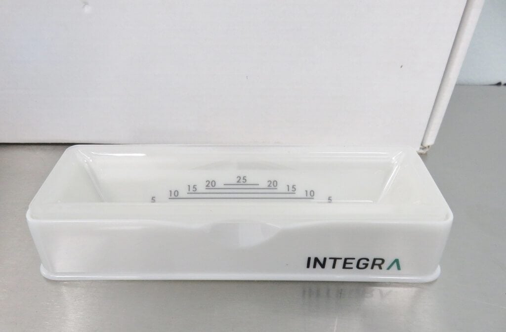 Viaflo Pipette 0.5-12.5μl - Still in Box - The Lab World Group
