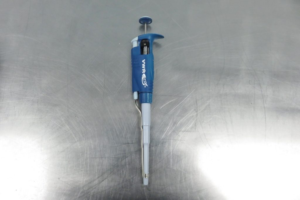 VWR Pipette 100-1000 - The Lab World Group
