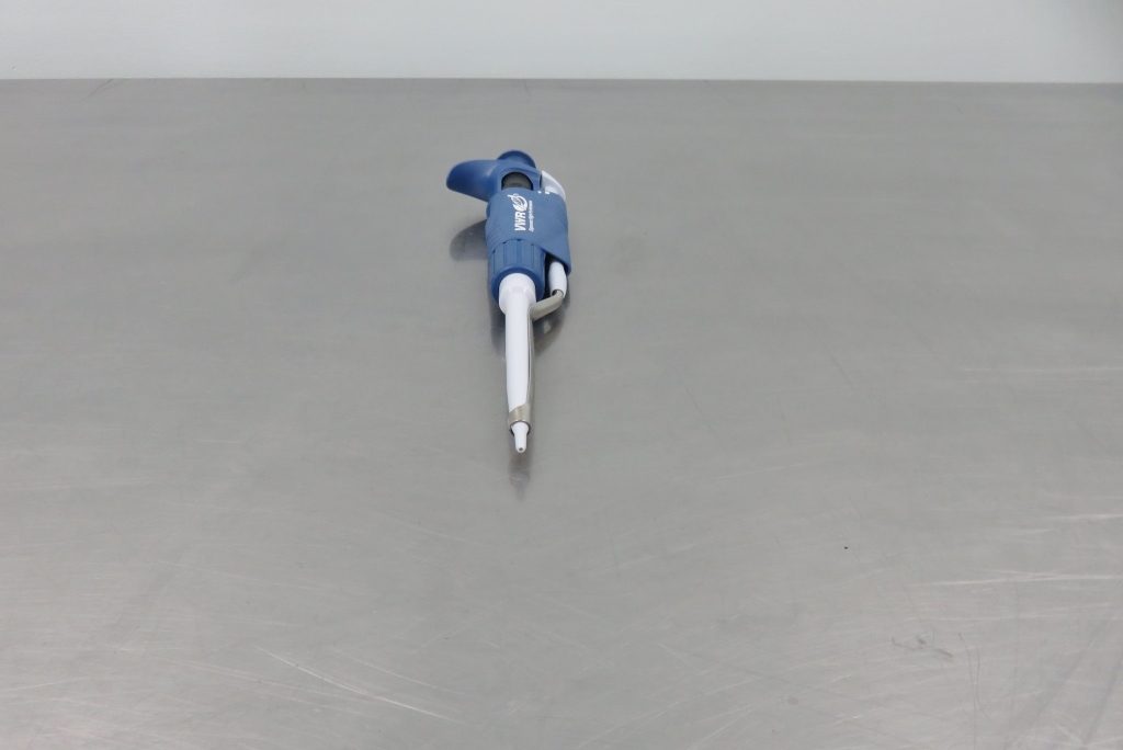 VWR Ergonomic High Performance Pipette - The Lab World Group