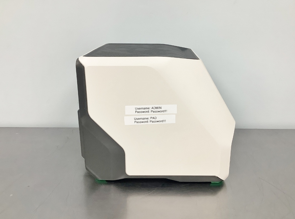 BioRad GelDoc Go Imaging System - The Lab World Group