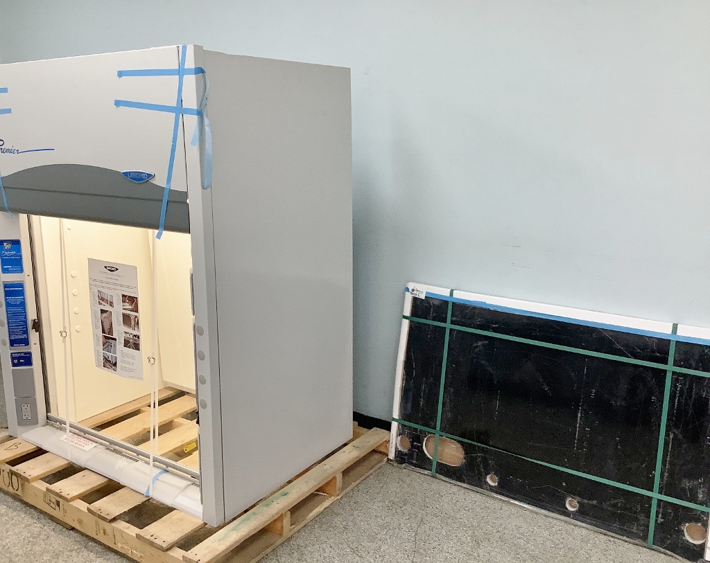 Labconco 4' Protector Chemical Fume Hood - 2025 Unused