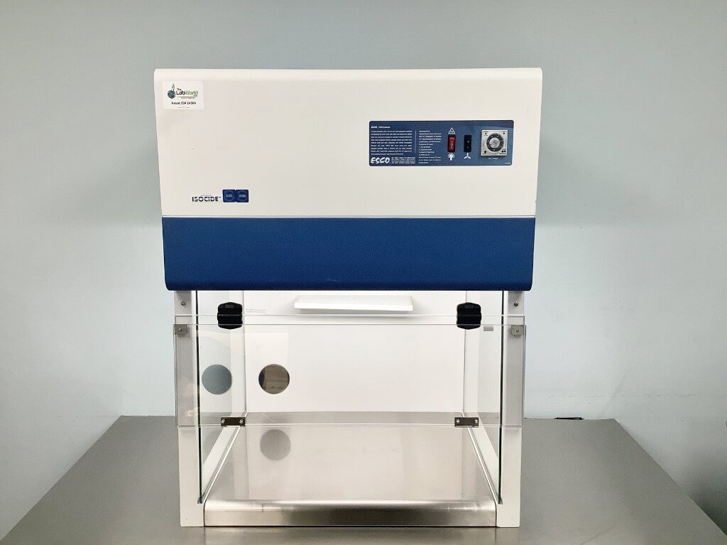 ESCO PCR Cabinet - The Lab World Group