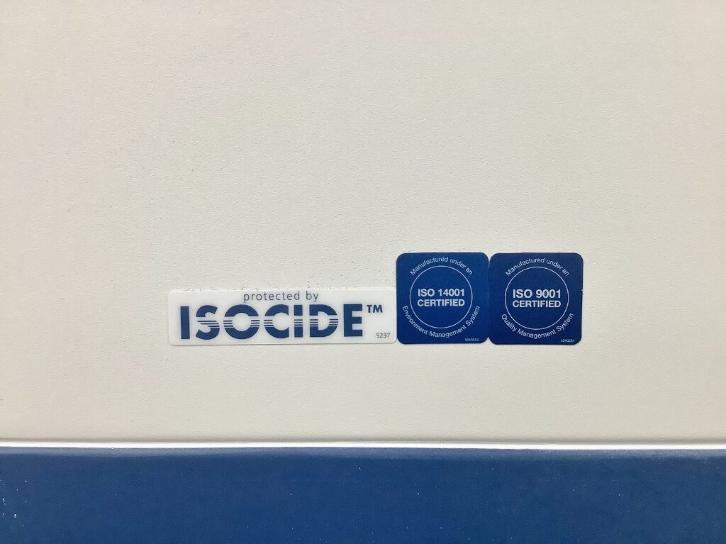 ESCO PCR Cabinet - The Lab World Group