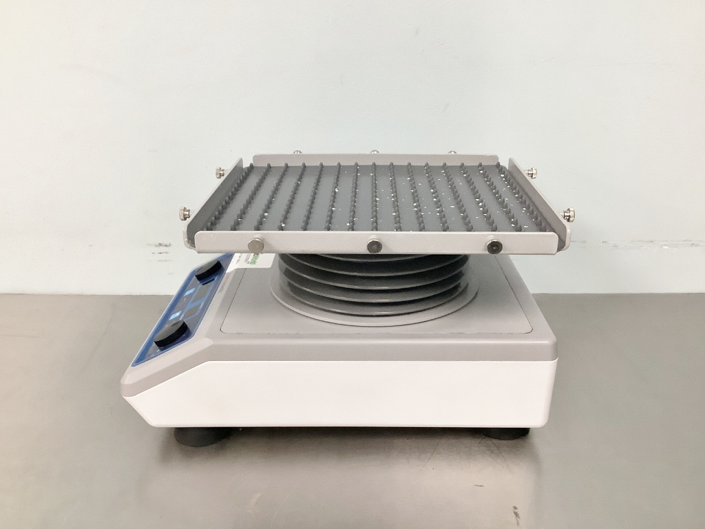 Thermo Scientific Digital Lab Rocker - The Lab World Group