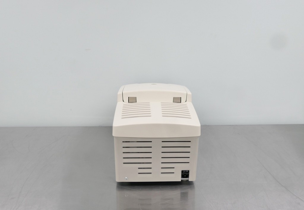 Beckman Microfuge 20R Centrifuge - The Lab World Group