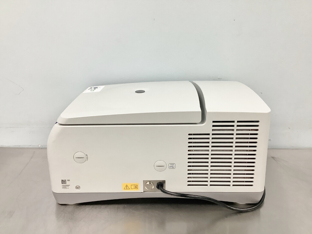 Eppendorf 5427R Refrigerated Centrifuge