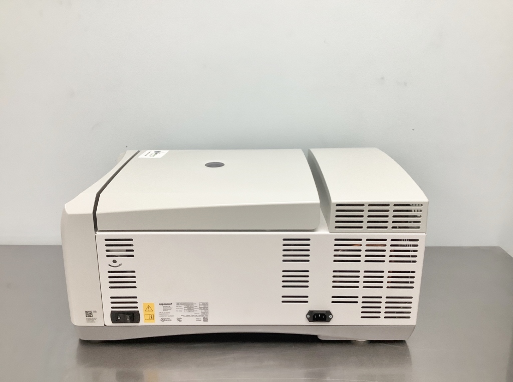 Eppendorf 5430R Centrifuge - The Lab World Group