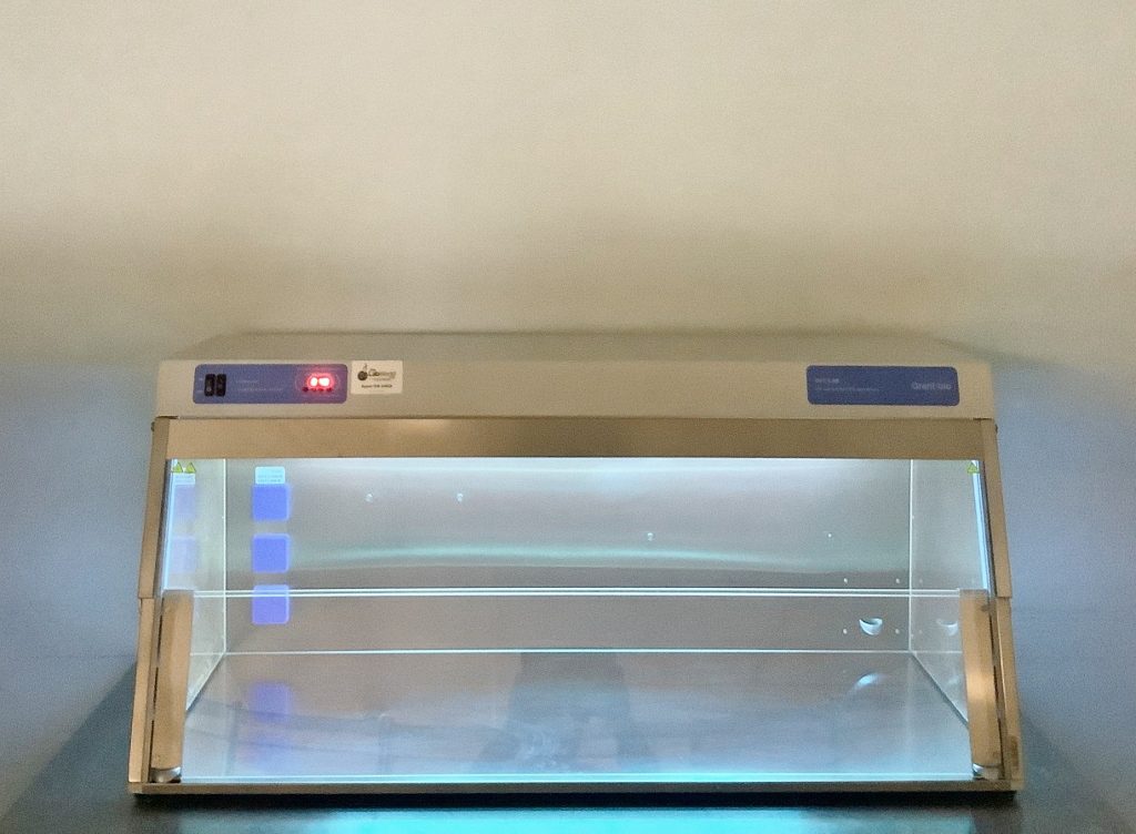 Grant Bio UV PCR Cabinet - The Lab World Group
