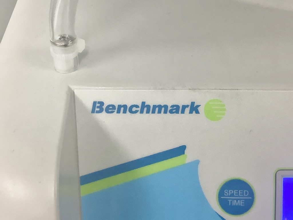 Benchmark Benchwaver 3D Rocker - The Lab World Group