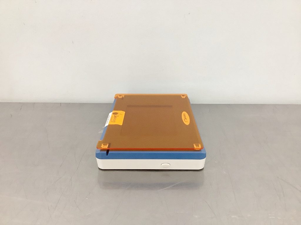 VWR Blue Light Transilluminator - The Lab World Group