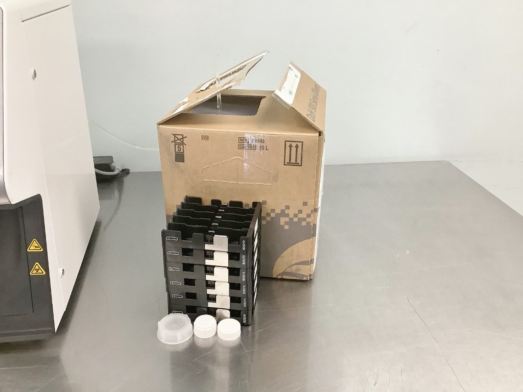 Beckman Coulter DxH 520 Hematology Analyzer - LabWorldGroup