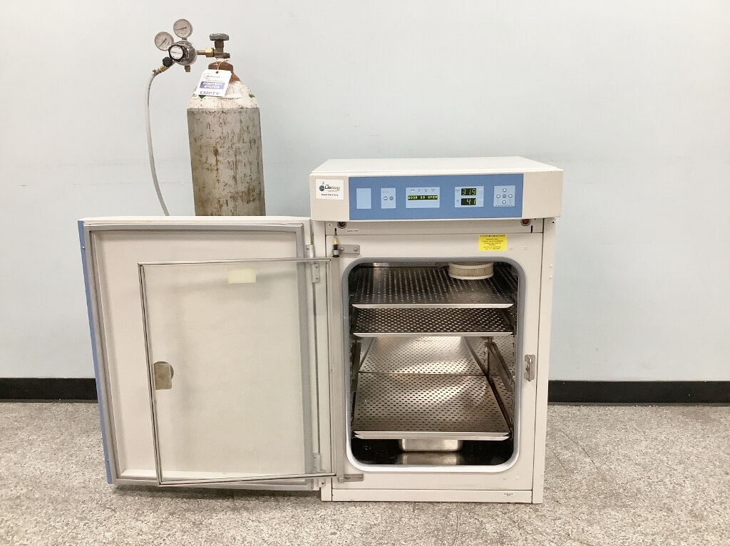 Napco 8000 Water Jacketed CO2 Double Stack Incubator