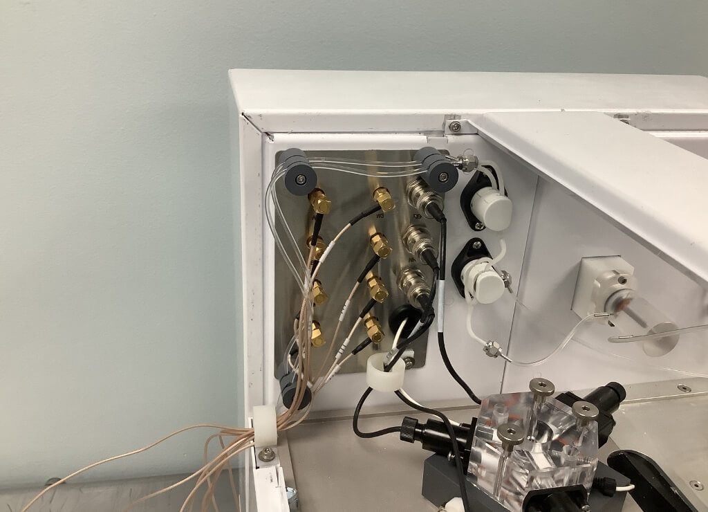 YSI 2900 / 2950D3 Biochemistry Analyzer – Tested & Warranty
