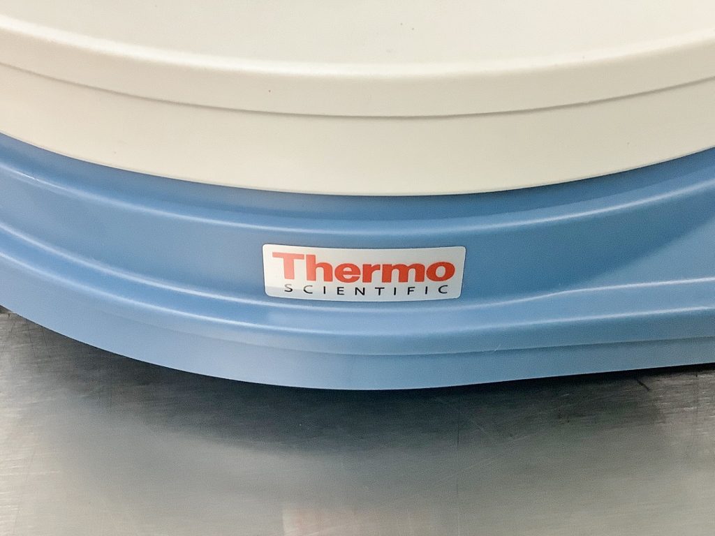 Thermo RT Basic Magnetic Stirrer - The Lab World Group