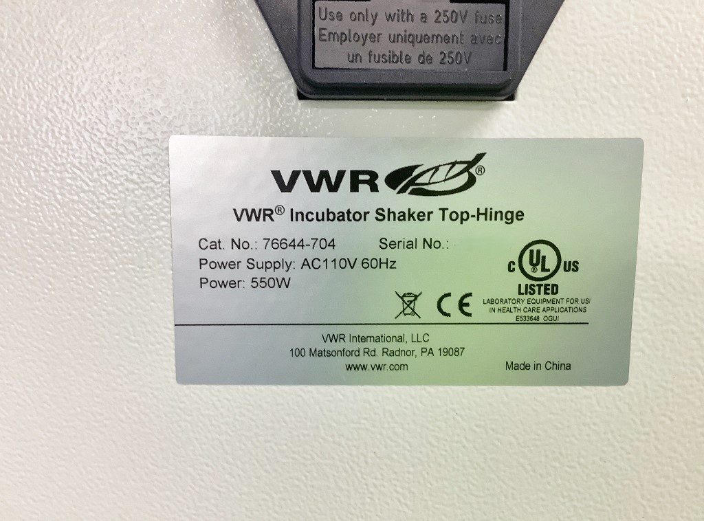 Top Hinge Incubator Shaker - The Lab World Group