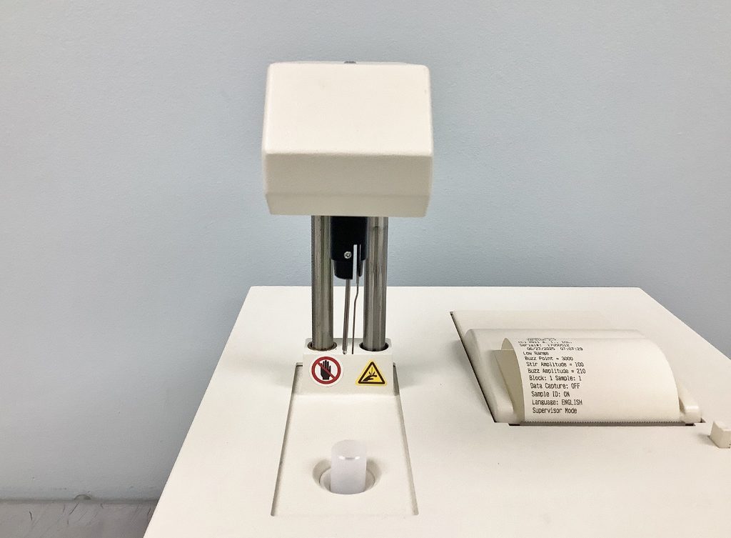 Advanced Instruments 3250 Osmometer - The Lab World Group