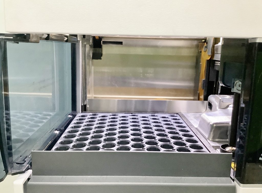 Agilent 1260 Infinity HPLC System - The Lab World Group