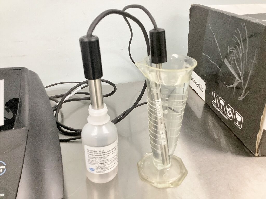 Thermo Orion Star A212 Conductivity Meter - The Lab World Group