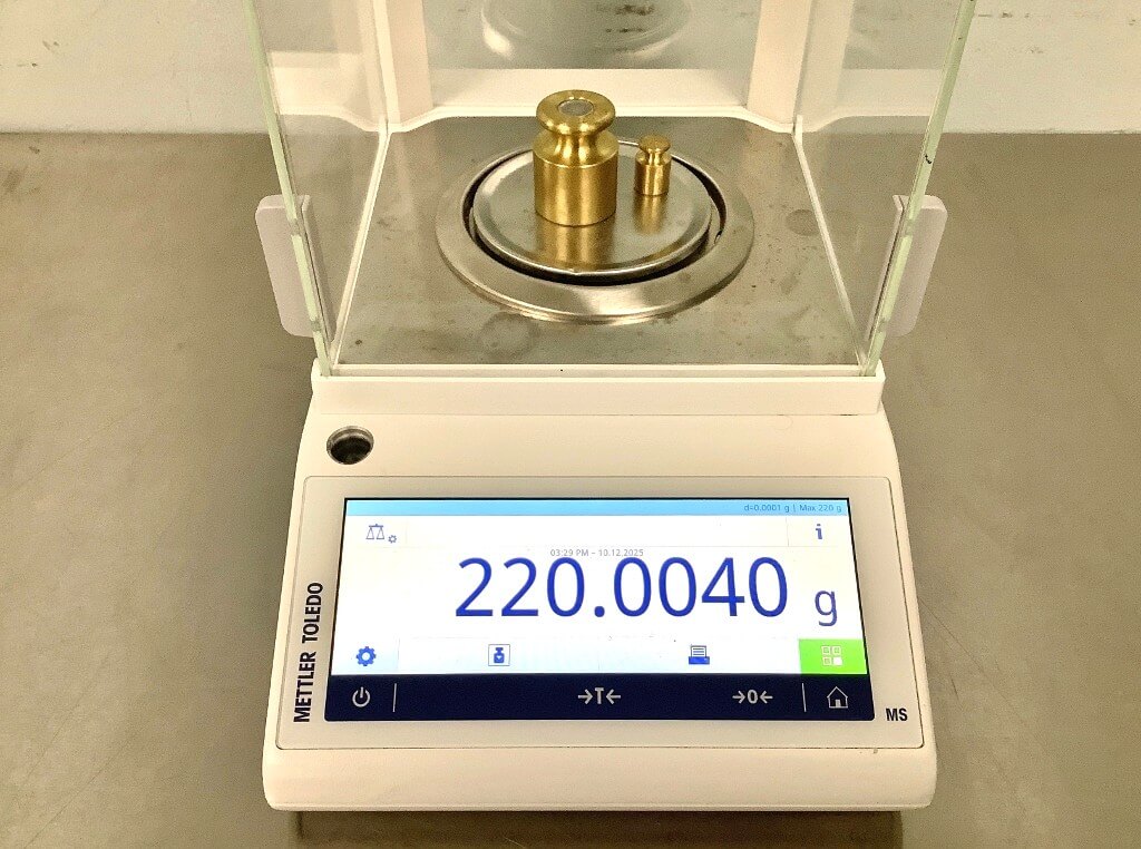 Mettler MS204TS/00 Analytical Balance - The Lab World Group